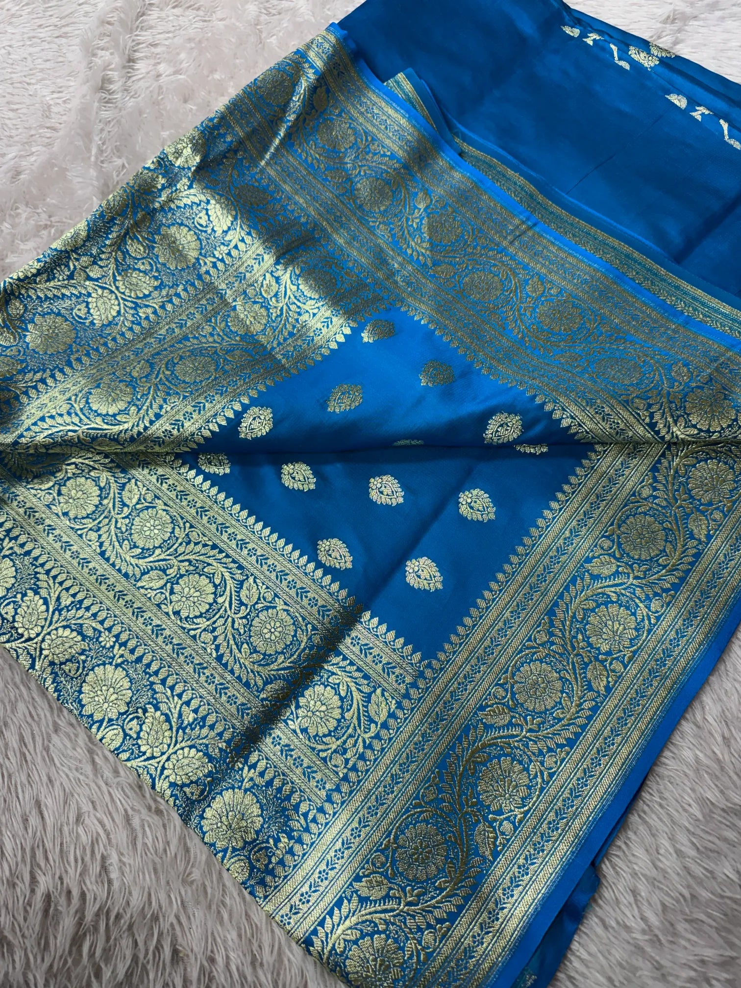 Premium Satin Silk Bridal Banarasi Saree – Unique Threads Sarees