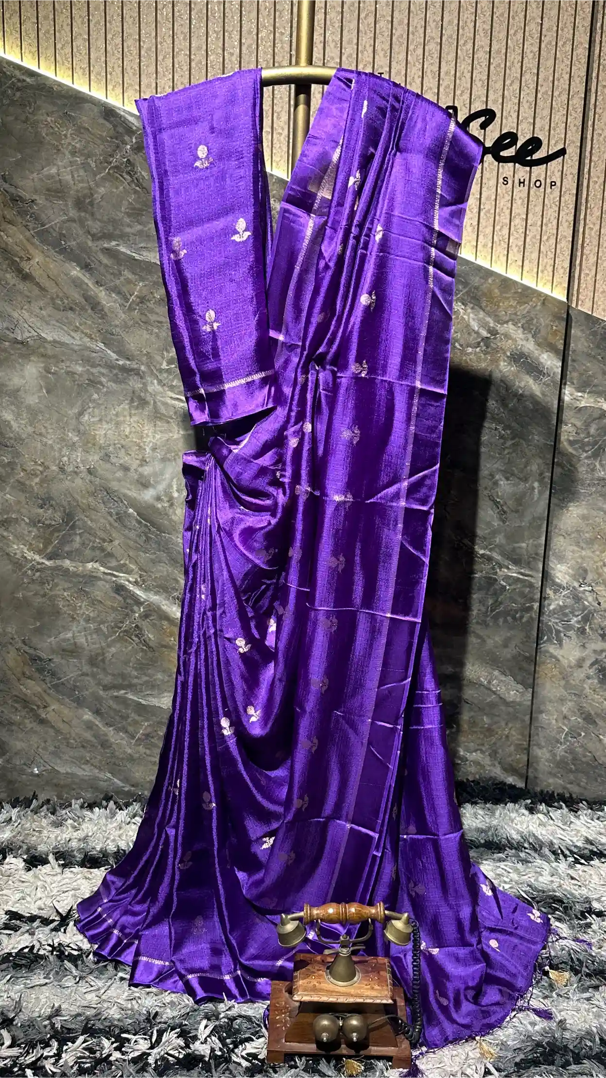 Buy Ready To Wear Metallic Pink Kanjivaram Saree – Unique Threads Sarees